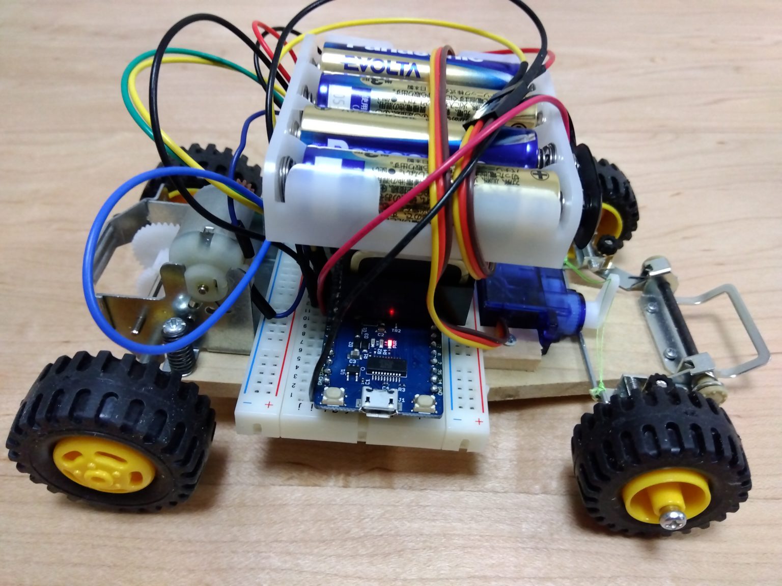 ラジコン製作 ESP32とPS4コントローラーDualshock4をbluetooth接続してモーター制御 | ふくのログ